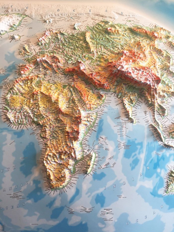 3D raised relief map of the World (Free delivery in the UK ...